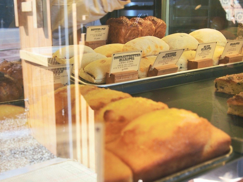 What to Eat in Jeju, South Korea? | 21 Food Choices • Joogo Travel